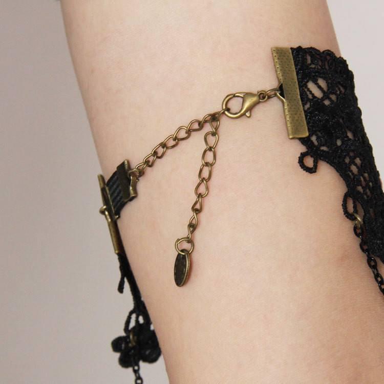 Gothic Beauty Red Rose Armlet | Floral Fawna